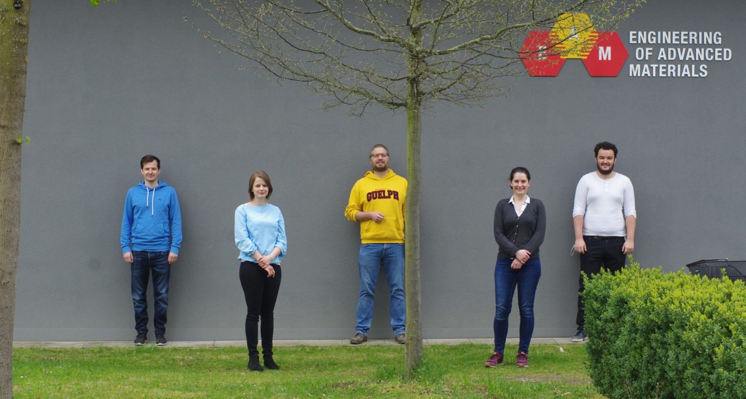 Dr. Olaf Brummel - Model Electrocatalysis - Erlangen Center for ...